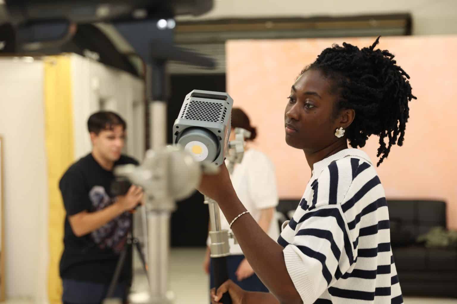 Photography Class - AOU Photography Studio